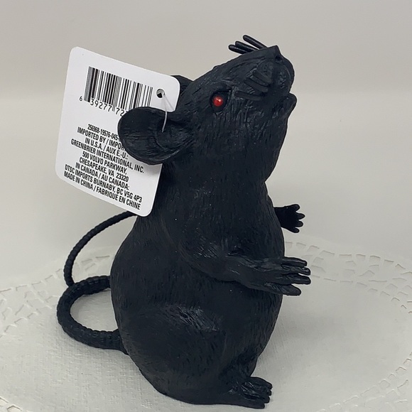 gii | Holiday | 2 Creepy Squeaking Black Plastic Rats Halloween ...